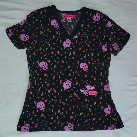 Betsey Johnson | Tops | Betsy Johnson Silky Scrub Top In Black With ...